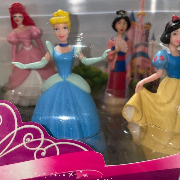 Disney | Toys | Disney Princess Figurine Set From 207 Belle Jasmine ...
